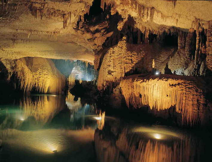 10 Most Beautiful Caves in The World | Boca do Lobo's inspirational world